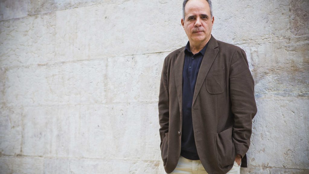 Os Caminhos de Rodrigo Leão - ESCS Magazine